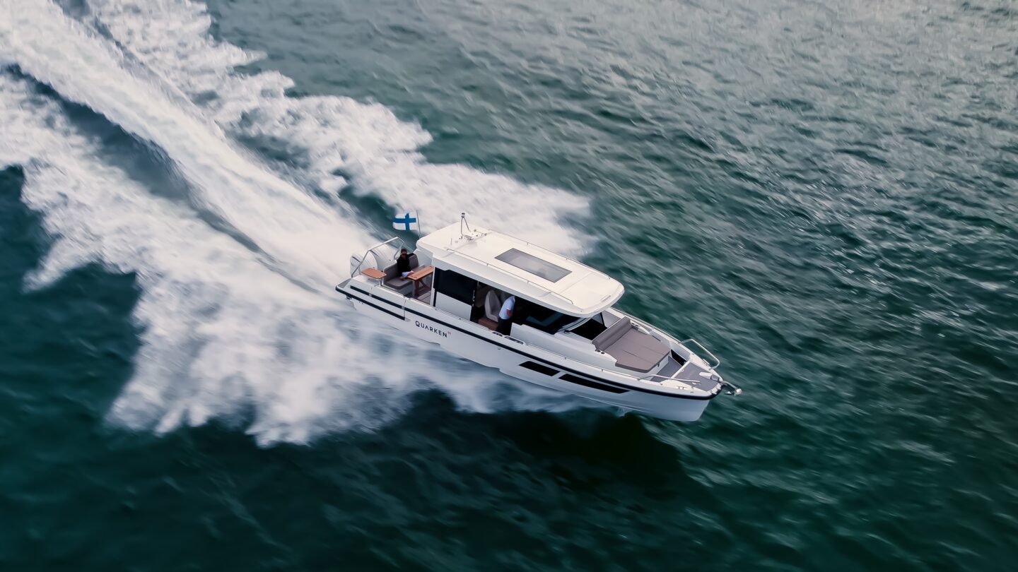 Quarken 35 Cabin - Next-generation travel companion